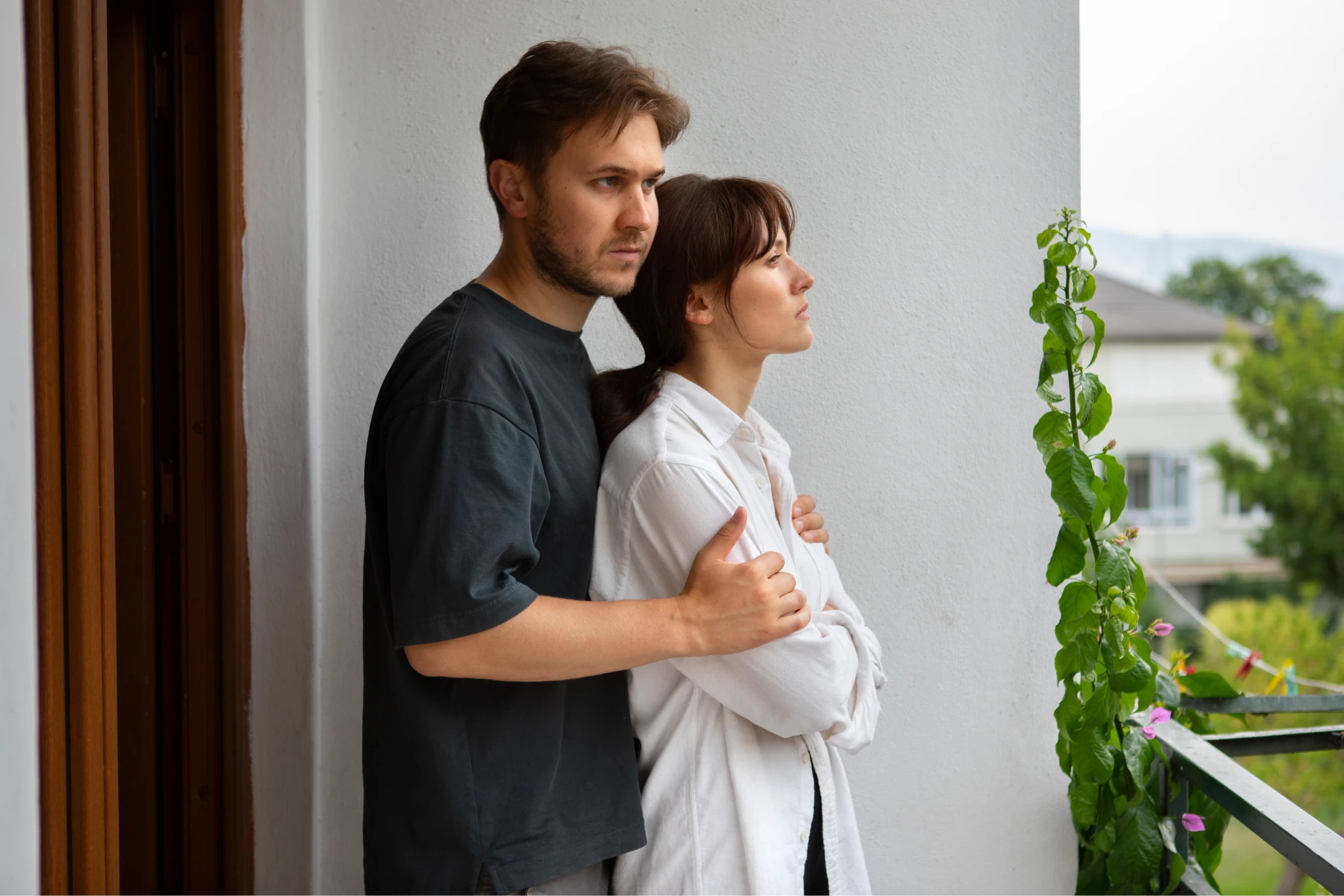 8 Cara Efektif Menghadapi Cewek Ngambek - Bromen