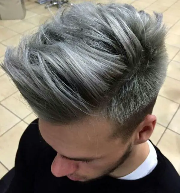 11 Ide Warna Highlight Rambut Pria yang Fresh dan Kekinian - Bromen