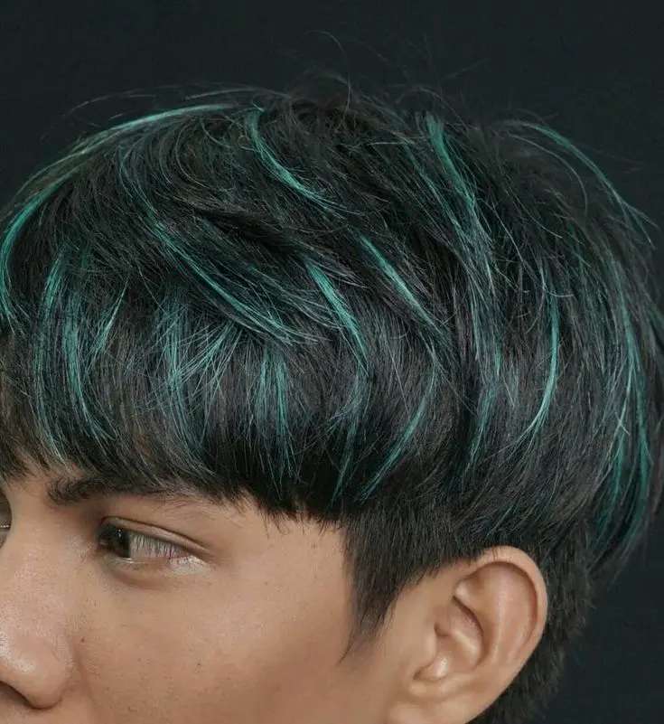 11 Ide Warna Highlight Rambut Pria yang Fresh dan Kekinian - Bromen