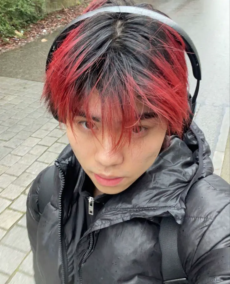 11 Ide Warna Highlight Rambut Pria yang Fresh dan Kekinian - Bromen
